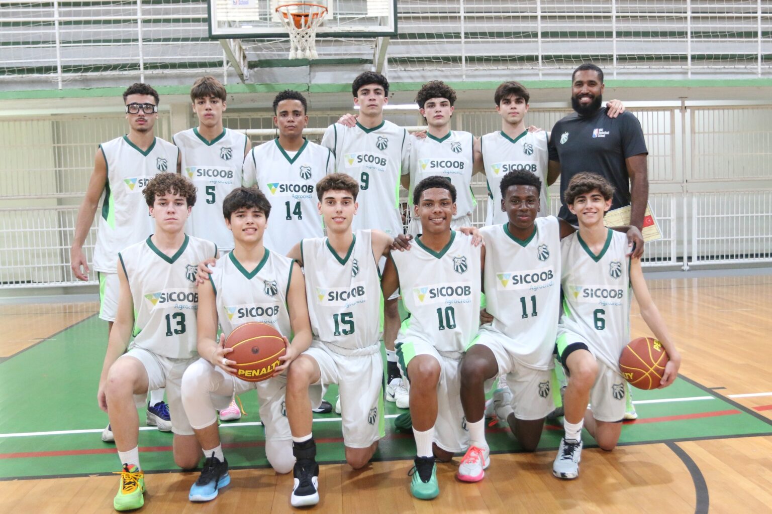 Times de Basquete Masculino da Caldense, Sub-14 e Sub-17, estreiam na ARB